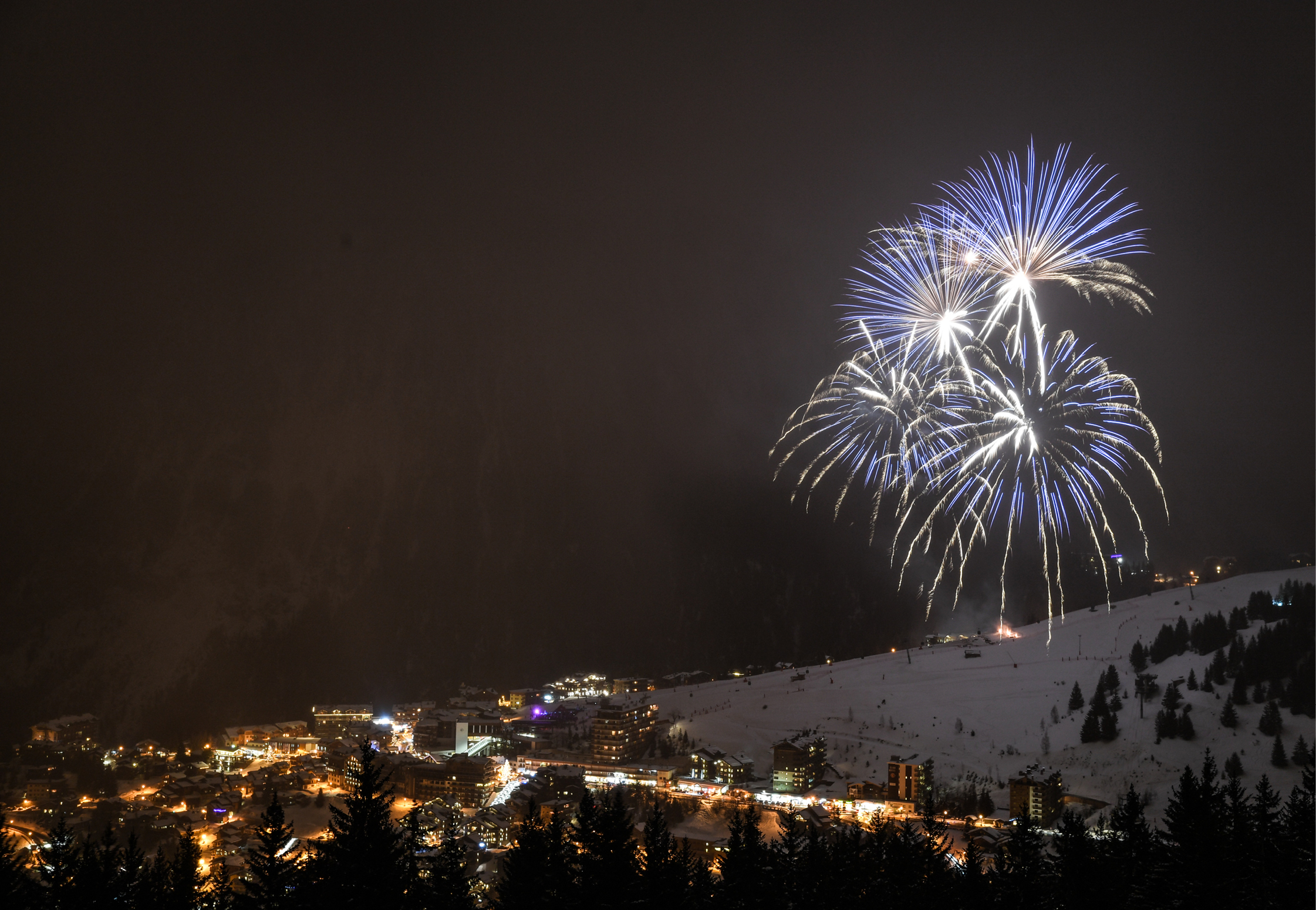 Festival International d'Art Pyrotechnique - Courchevel Moriond ...